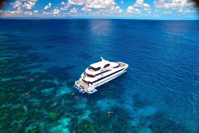 Great Barrier Reef Cruise - Gold Class VIP Lounge Package - Introduction: A Luxurious Reef Experience