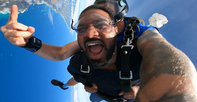 Great Ocean Road: Skydive over the Twelve Apostles - An In-Depth Look at the Skydive Over the Twelve Apostles