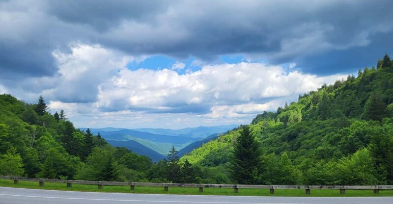 Great Smoky Mountains: Hiking Tours and Waterfall Walks - Key Points