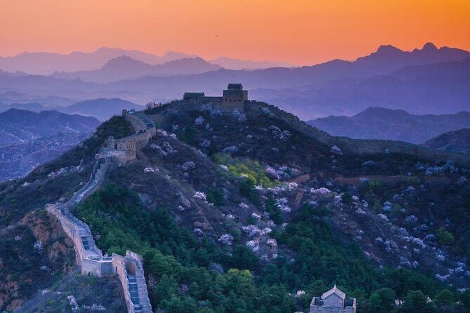 Great Wall Double Thrill Gubeikou Trek & Jinshanling Sunset Tour - An Authentic Day on the Great Wall