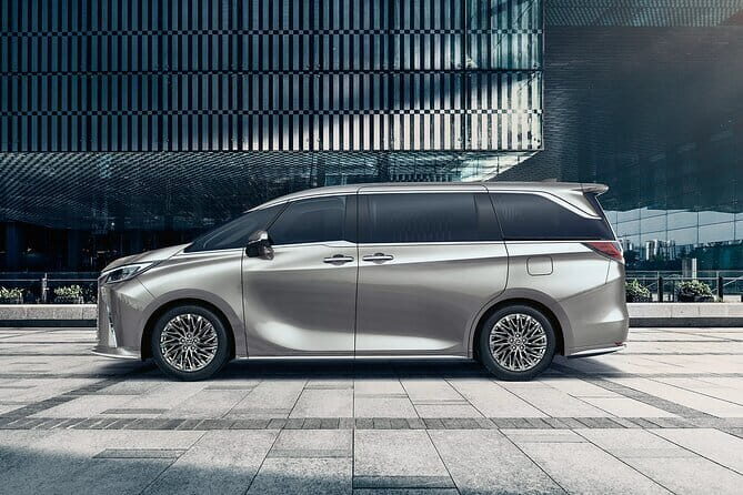 Greater Bay Area: VA, Photographer, Translator & Driver Services - Considerations and Price-Value Analysis