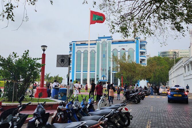 Greater Male Explorer - Private City Tour by Car or by Walking - Key Points