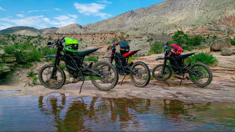 Greater Zion: Toquerville Falls Rugged E-Dirt Bike Tour - The Highlight: Wading in Toquerville Falls