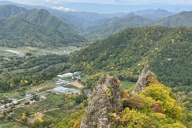 Green Season Half Day Hikes in Sapporo and Hokkaido with Onsen - Exploring Hokkaido’s Green Season with a Half-Day Hike and Onsen