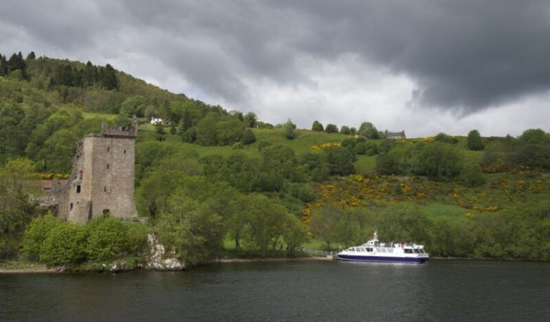 Greenock: Shore Excursion to Stirling Castle and Loch Lomond - Value and Cost