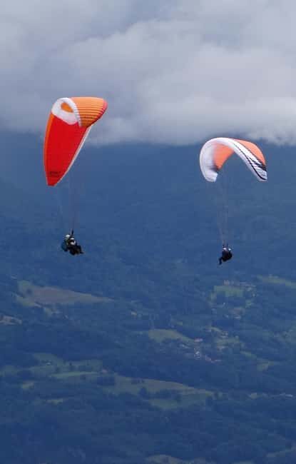 Grenoble: First flight in paragliding. - An In-Depth Look at Grenoble’s Paragliding Experience