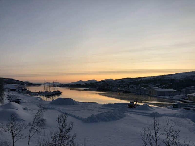 Grøtfjord, Tromsø. Unique Artic scenic route. - Practical Details and Comfort