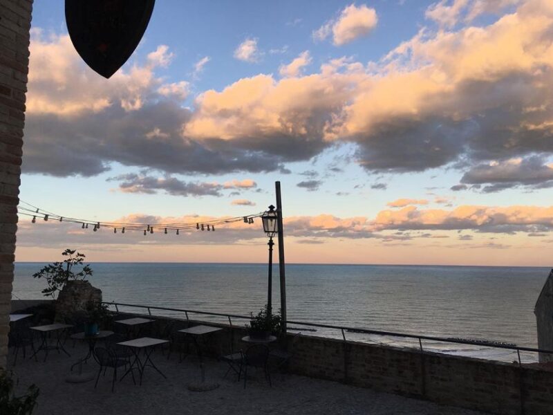 Grottammare: Primitive Ceramic Experience - The Setting and Atmosphere