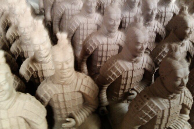 Group Bus Tour to Terracotta Warriors with Hotel Pickup & Lunch - Key Points