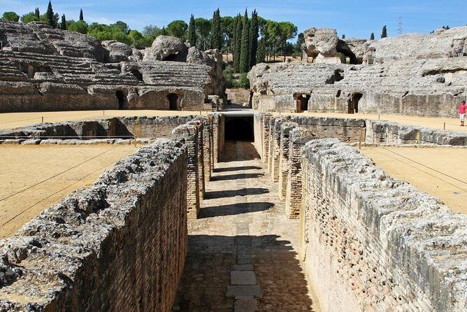 Group Excursion from Seville to Italica (Seville Roman Town) - The Monastery of San Isidoro del Campo: Medieval Majesty