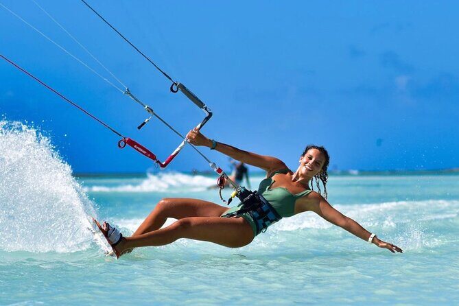 Group Kitesurfing Lesson in Aruba - Key Points