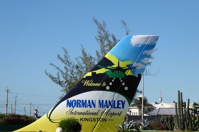 Group Private Kingston Airport Transfers (4 - 9 Persons) - Authentic Experiences and Reviews