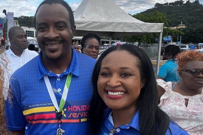 Group Private Kingston Airport Transfers (4 - 9 Persons) - The Sum Up