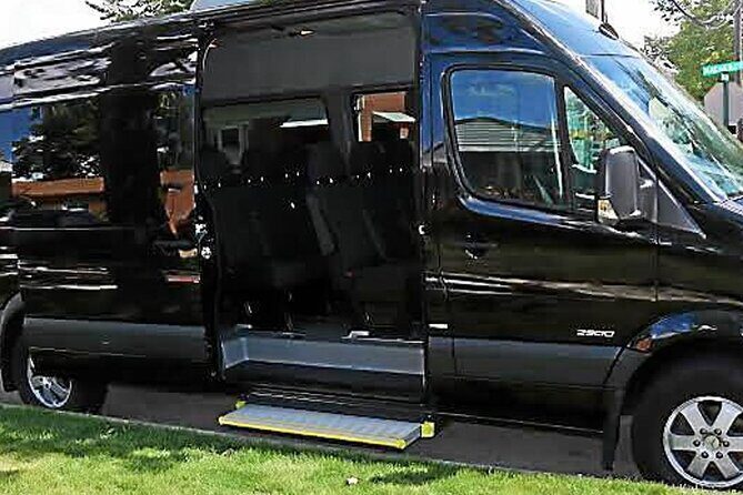 Group private transportation in St Maarten - Who Should Consider This Service?