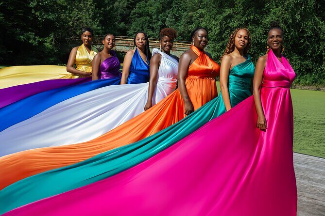 Group Session (3 people) with Dream Flying Dress Photography - What’s the Experience Like?