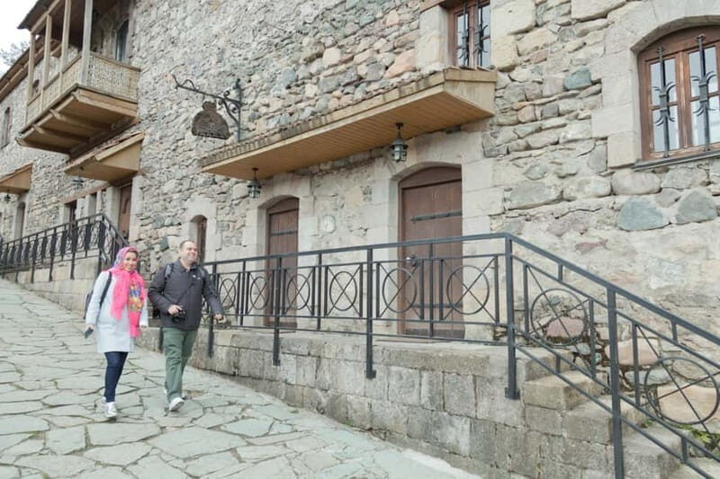 Group Tour: Dilijan, Parz Lake, Makaravank, wine factory - Who Is This Tour Best For?
