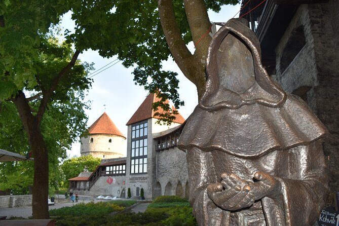 Group walking tour in Tallinn Old Town - FAQs