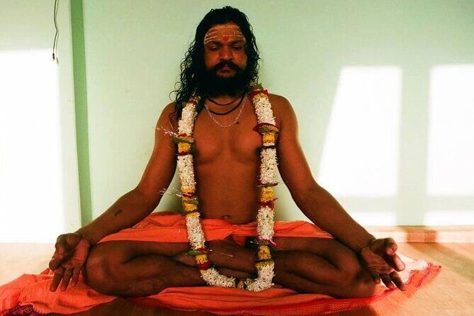 Group Yoga Class with Siddharth from Beginner to Advance - Discover the Group Yoga Class with Siddharth in Varanasi