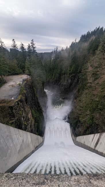 Grouse Mnt+StanleyPark+Hatchery+Cleveland Dam+LynnCanyonTOUR - FAQ