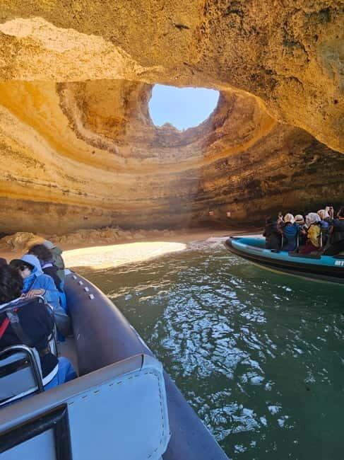 Gruta de benagil e praia da marinha e lugares secretos - FAQs About the Algarve Cave & Beach Boat Tour