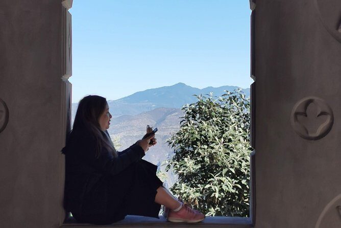 Grutas de Tolantongo Day Trip from Mexico City - Support for Local Communities and Authentic Food