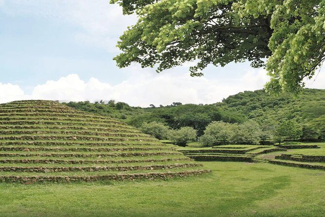 Guachimontones - Archaeological ruins in Guadalajara - Authenticity and Travel Experience
