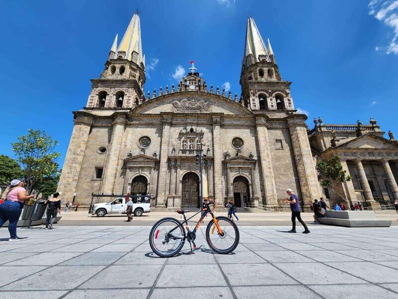 Guadalajara: Bicycle rental per day. - Introduction: Two Wheels, Endless Possibilities