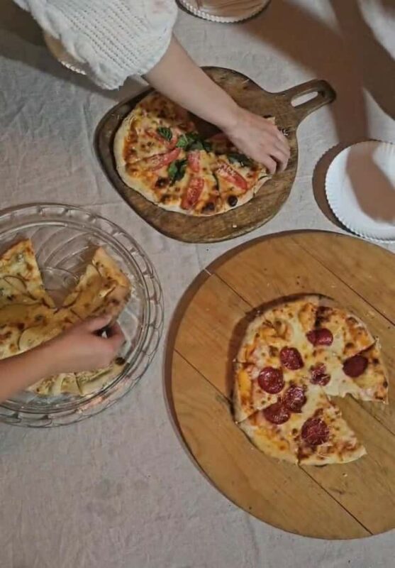 Guadalajara: Creative Ceramic Experience with Pizza and Wine - An Introduction to a Different Night Out in Guadalajara