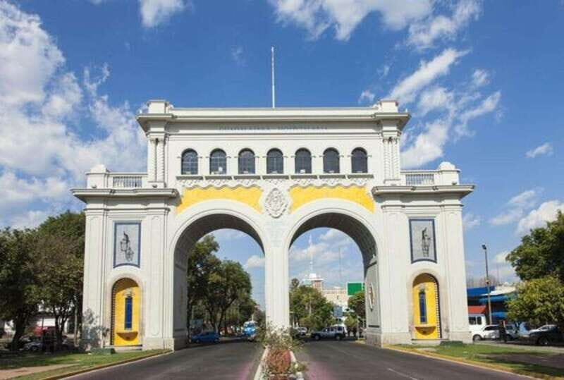 Guadalajara : Highlights Walking Tour With A Guide - An Introduction to the Tour Experience