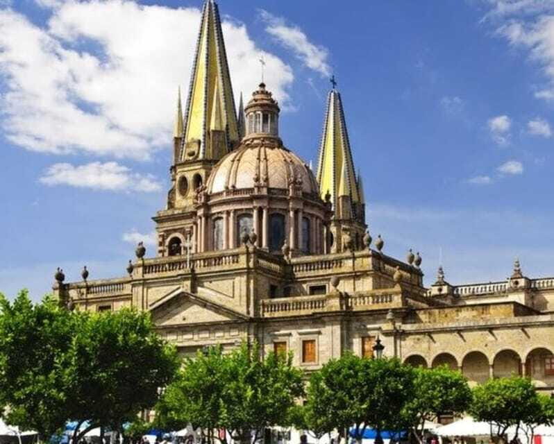 Guadalajara : Highlights Walking Tour With A Guide - FAQ
