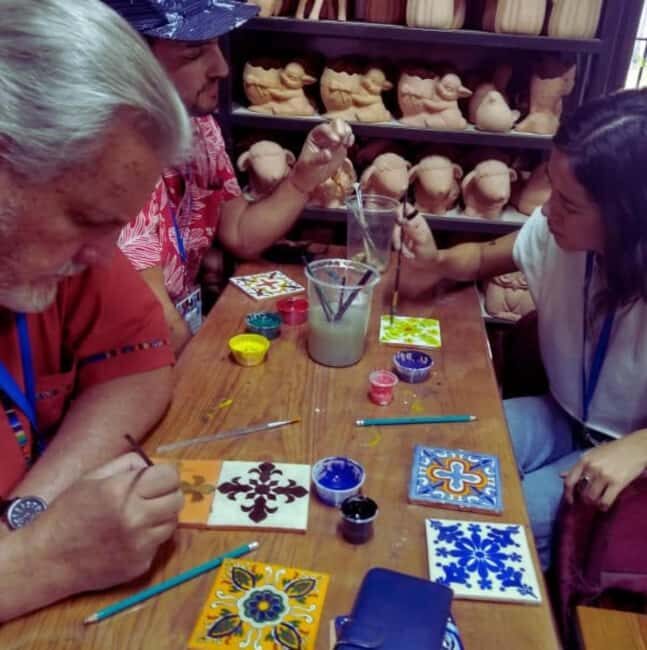 Guadalajara:Tlaquepaque Tramway Tour +Tile Painting & Drinks - Who Should Consider This Tour?