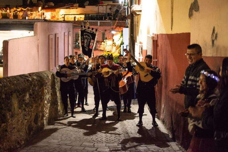 Guanajuato: Night Walk with the Estudiantina - Final Thoughts: Who Will Love This Tour?