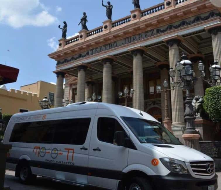 Guanajuato: PEDESTRIAN ROUTE AND SHOPPING TOUR (LEON, GUANAJUATO) - An inviting introduction to León’s streets and flavors