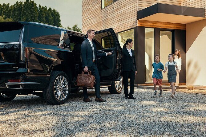 Guangzhou Canton Fair Interpreter & Elite Business Assistant - Who Will Benefit Most from This Tour?