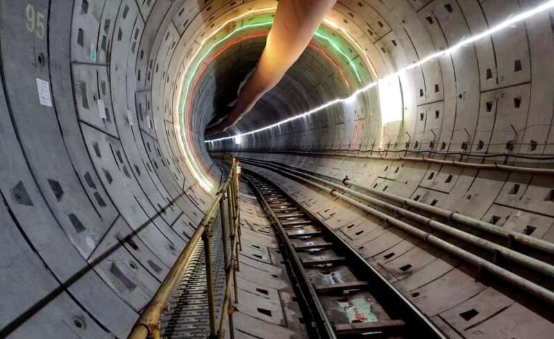 Guangzhou Cyber Night Tour: Landmark Citywalk+Driverless Bus - Transportation and Duration