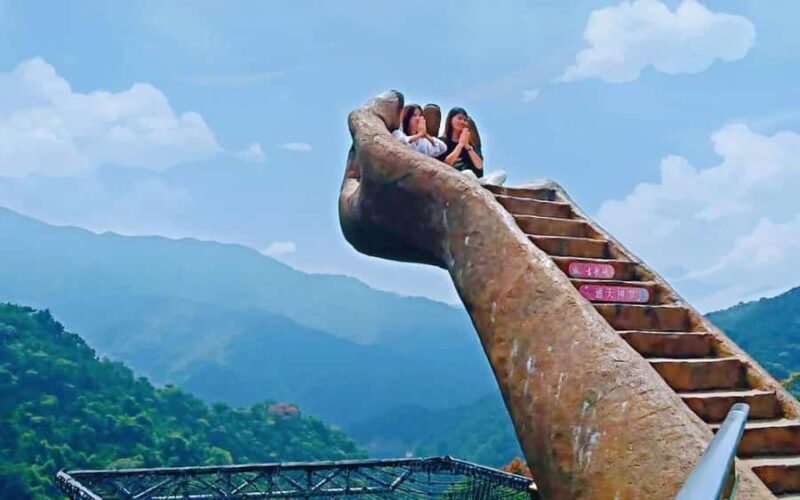 Guangzhou Day Tour: Qingyuan Glass Bridge, Underground River - Key Points