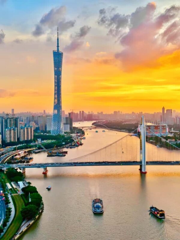 Guangzhou Heritage Private Tour: Cruise, Clan Temple & Opera - An Overview of the Tour Experience