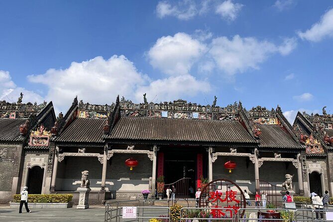 Guangzhou Local Life Experience : Xihua Road & Pearl River Night - FAQs