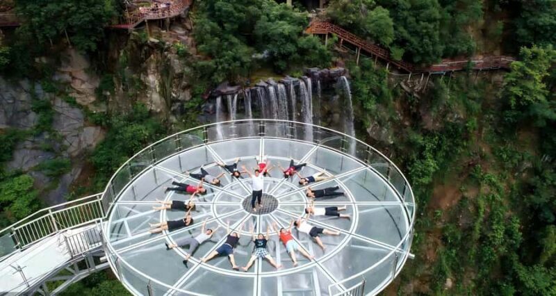 Guangzhou: Qingyuan Gulong Gorge & Dongtian Fairyland Tour - What to Expect on This Tour