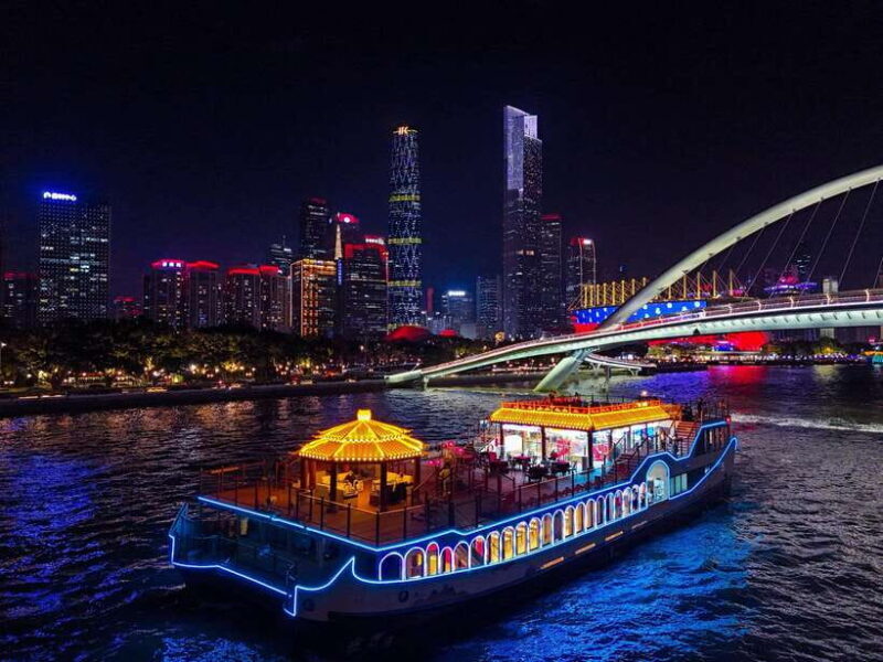 Guangzhou: Roundtrip Cruise Night View from Canton Tower - Key Points