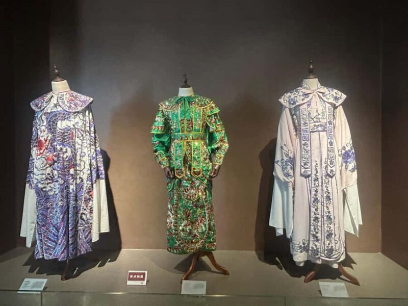 Guangzhou: Walking Tour of Xiguan Ancient Town - Introduction