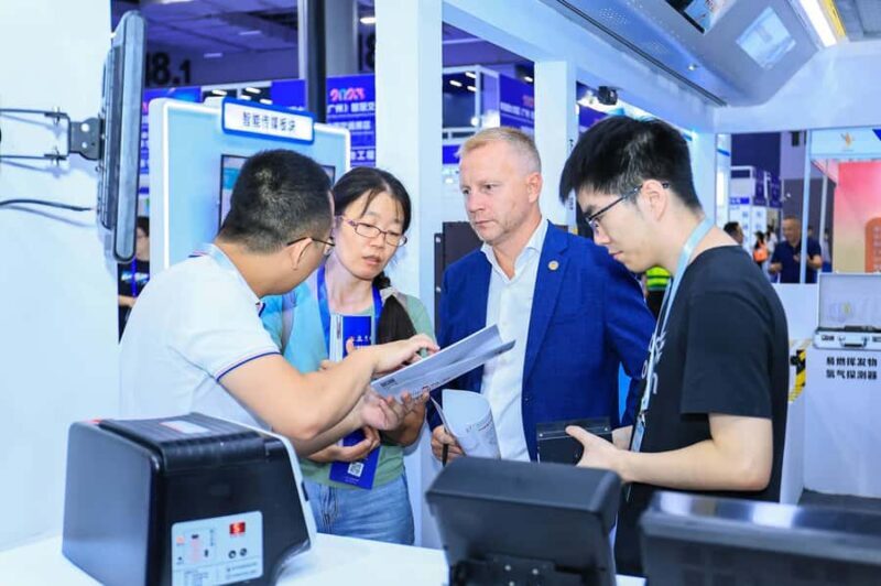 Guangzhou: Wholesale Market Tour with Translator - What to Expect from the Guangzhou Wholesale Market Tour