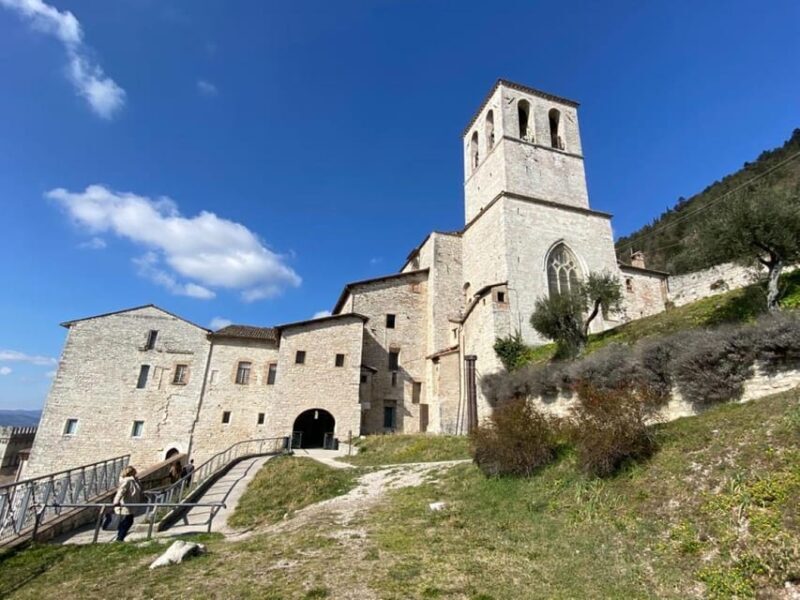 Gubbio guided tour with lunch & Visit of Sant'Ubaldo Church - Discovering Gubbio: An Enchanting Corner of Umbria
