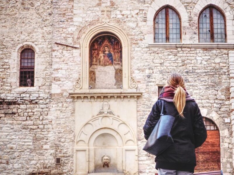 Gubbio: Private Walking Tour and Food tasting - Key Points