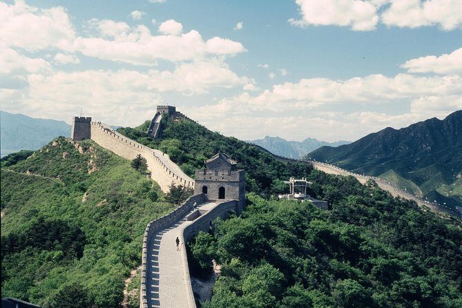 Gubei Water Town And Simatai Great Wall Entrance Options - FAQ