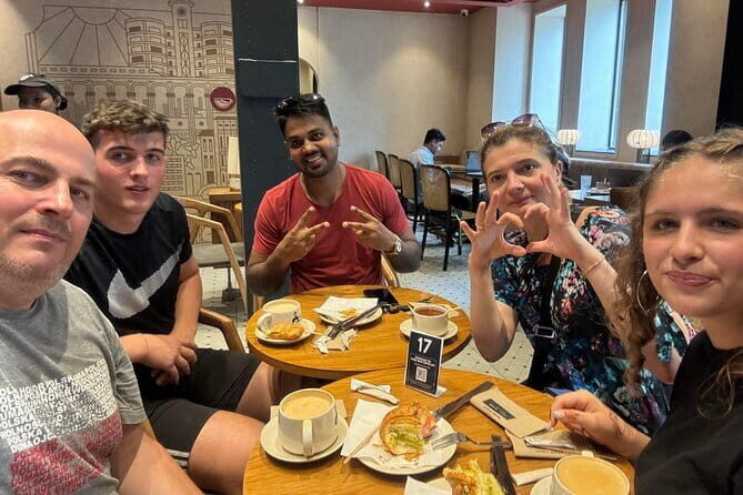 Gufrans Slum Home Tour in the Mumbai Slums - A Deep Dive into the Tour Experience