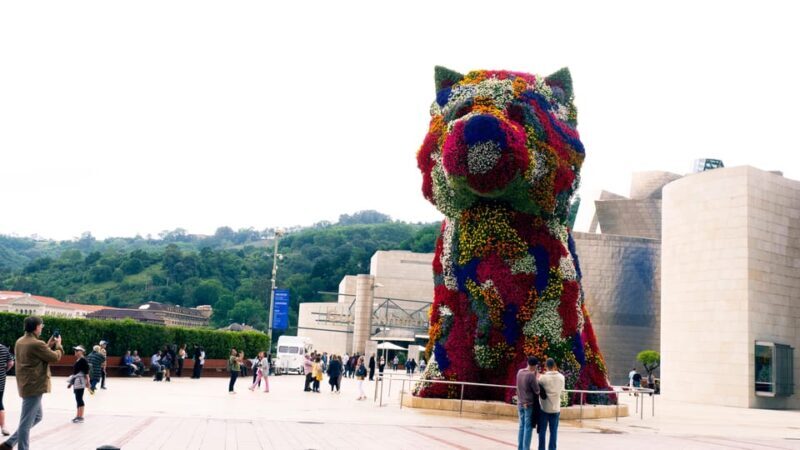 Guggenheim: Art explained by artists - Who Should Consider This Tour?