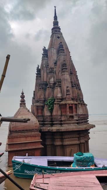 Guide francophone à varanasi - Rakesh - Overall Impression: Is It Right for You?