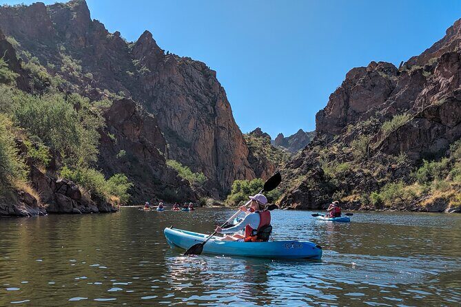 Guided 2.5 Hours Kayaking & Paddle Boarding on Saguaro Lake - An in-depth look at the experience