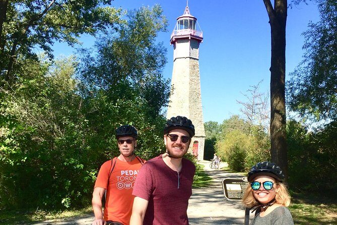 Guided Bicycle Tour - Toronto Waterfront, Island and Distillery - Who Will Love This Experience?